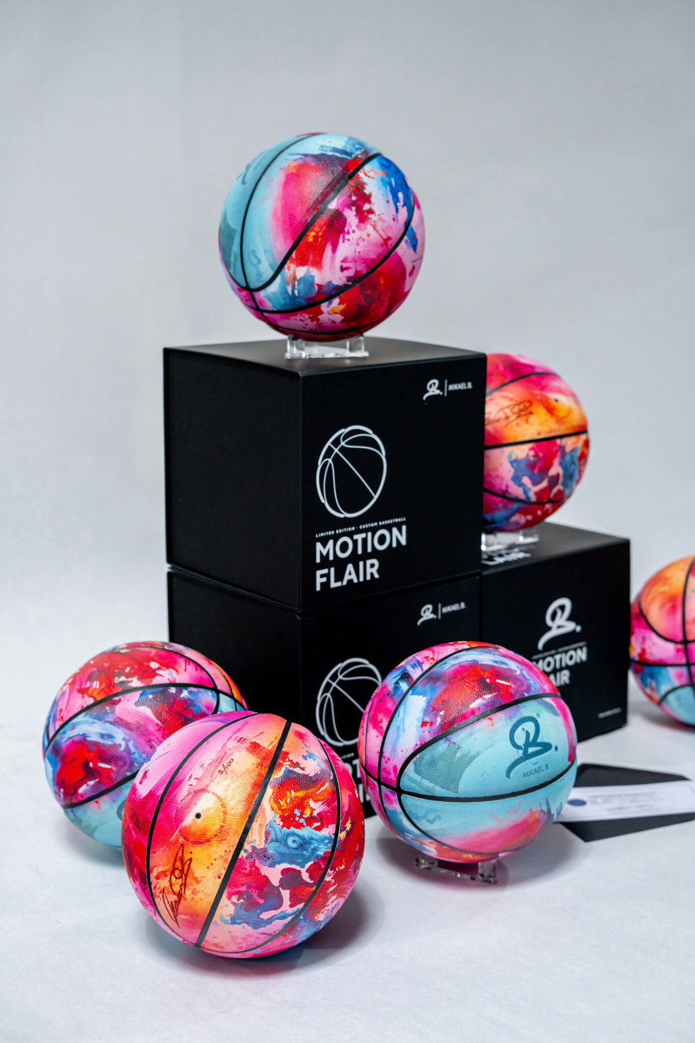 Limited Edition: Motion Flair – Mikael B.